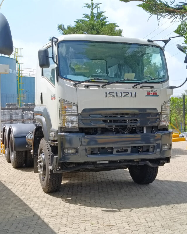 ISUZU GXZ PRIME MOVER - Wangombe Truck Dealer
